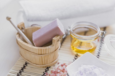 You REALLY Should Try DIY Soap. Here’s a Super Easy Recipe!